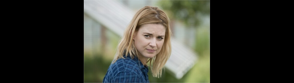 Photo : The Walking Dead saison 6 : Alexandra Breckenridge parle de la ...