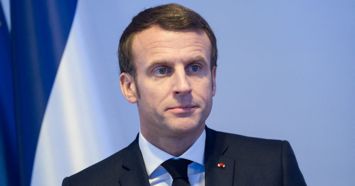 Emmanuel Macron moqué pour son accent en anglais sur Twitter - Purebreak