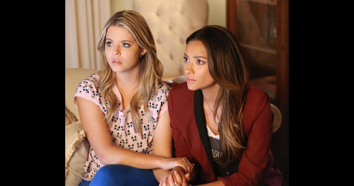 Are Emily And Alison Together In Pll