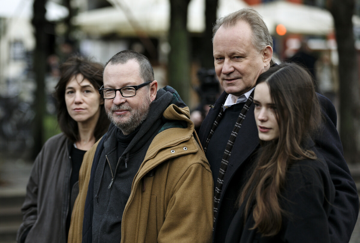 Photo : Charlotte Gainsbourg, Lars von Trier, Stellan Skarsgard et ...
