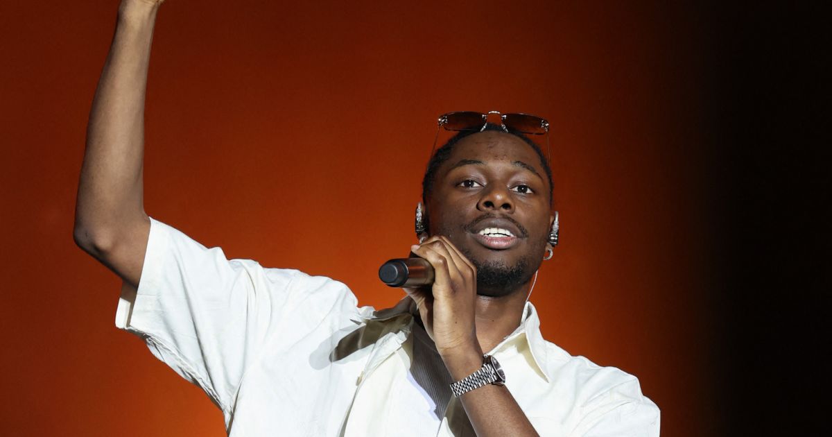 Tiakola en concert à Solidays qui fête cette année ses 25 ans sur la ...