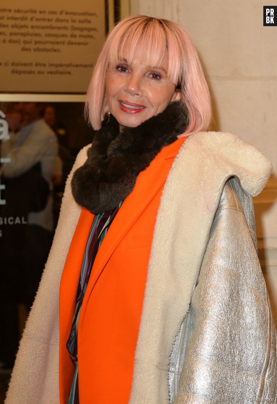 "Tu flippes toi aussi..." : Lucie Lucas accuse Victoria Abril, sa mère ...