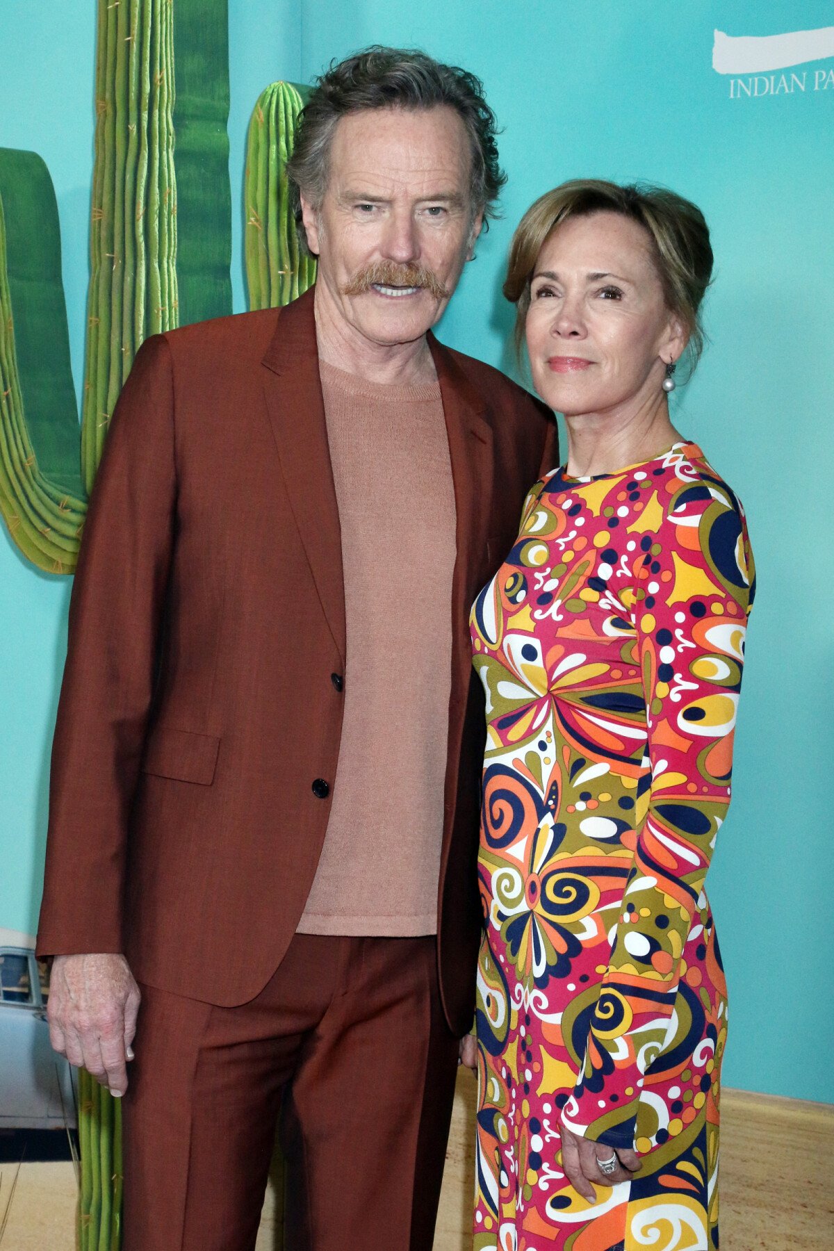 Photo : Bryan Cranston et Robin Dearden à la première du film "Asteroid ...