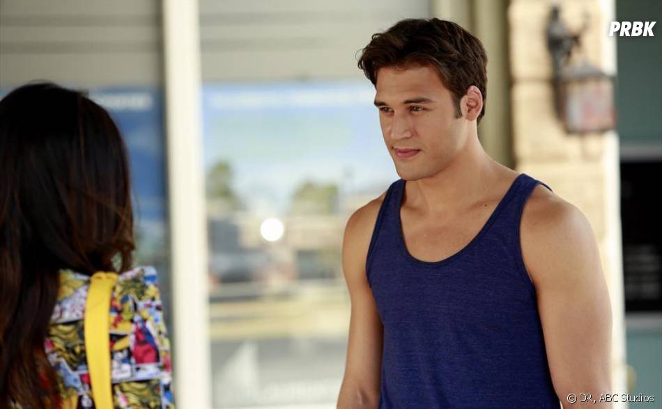 Pretty Little Liars saison 4 : Jake peut-il faire oublier Ezra à Aria ...