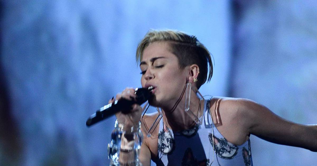 Miley Cyrus en concert en France : 5 choses qu'elle va forcément faire ...