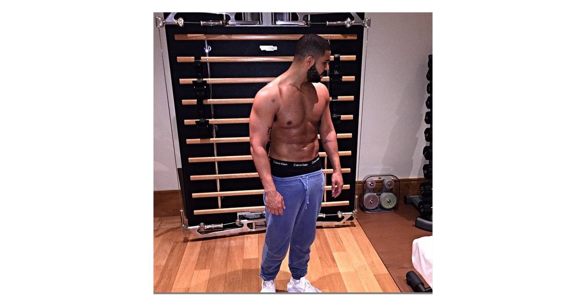 Drake musclé sur Twitter - Purebreak