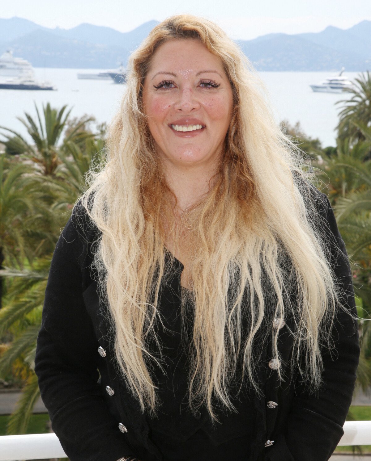 Photo : Loana de retour sur Instagram : elle s'explique sur son absence ...