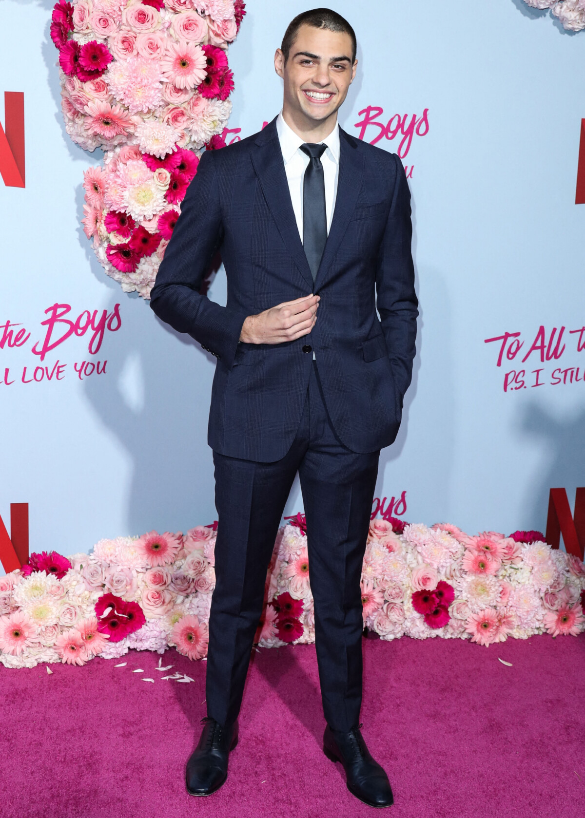 Photo : Noah Centineo se confie (encore) sur ses addictions : "Ma ...