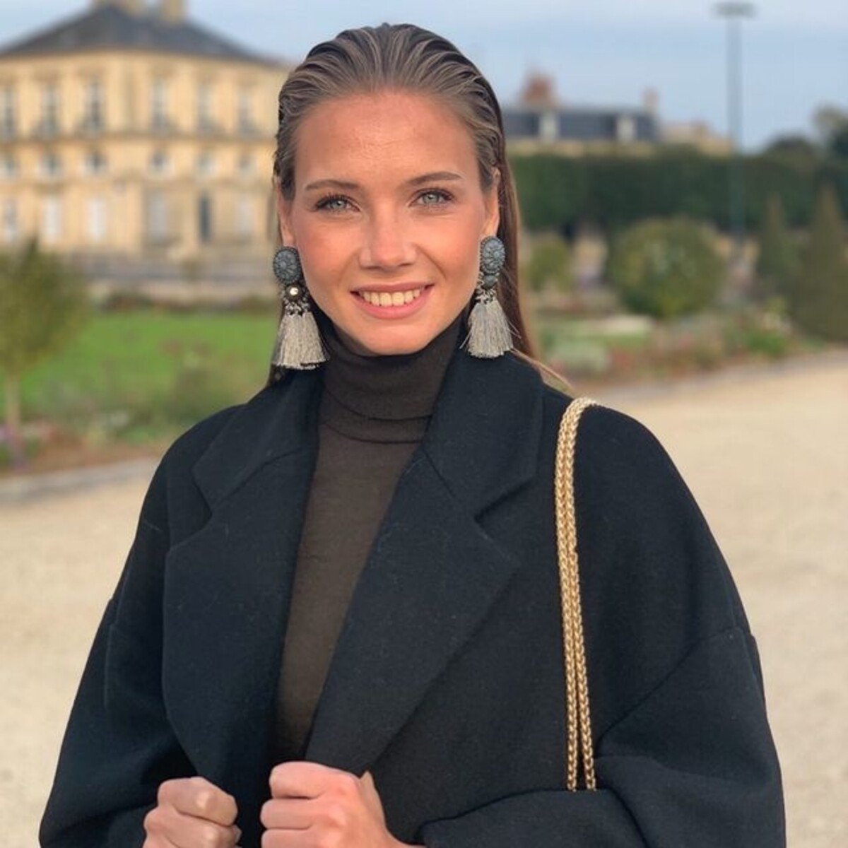 Photo : Amandine Petit (Miss France 2021) en couple ? Elle sème le ...