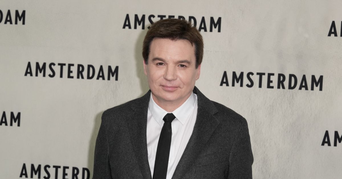 Mike Myers - Première du film Amsterdam à New York le 18 septembre 2022 ...