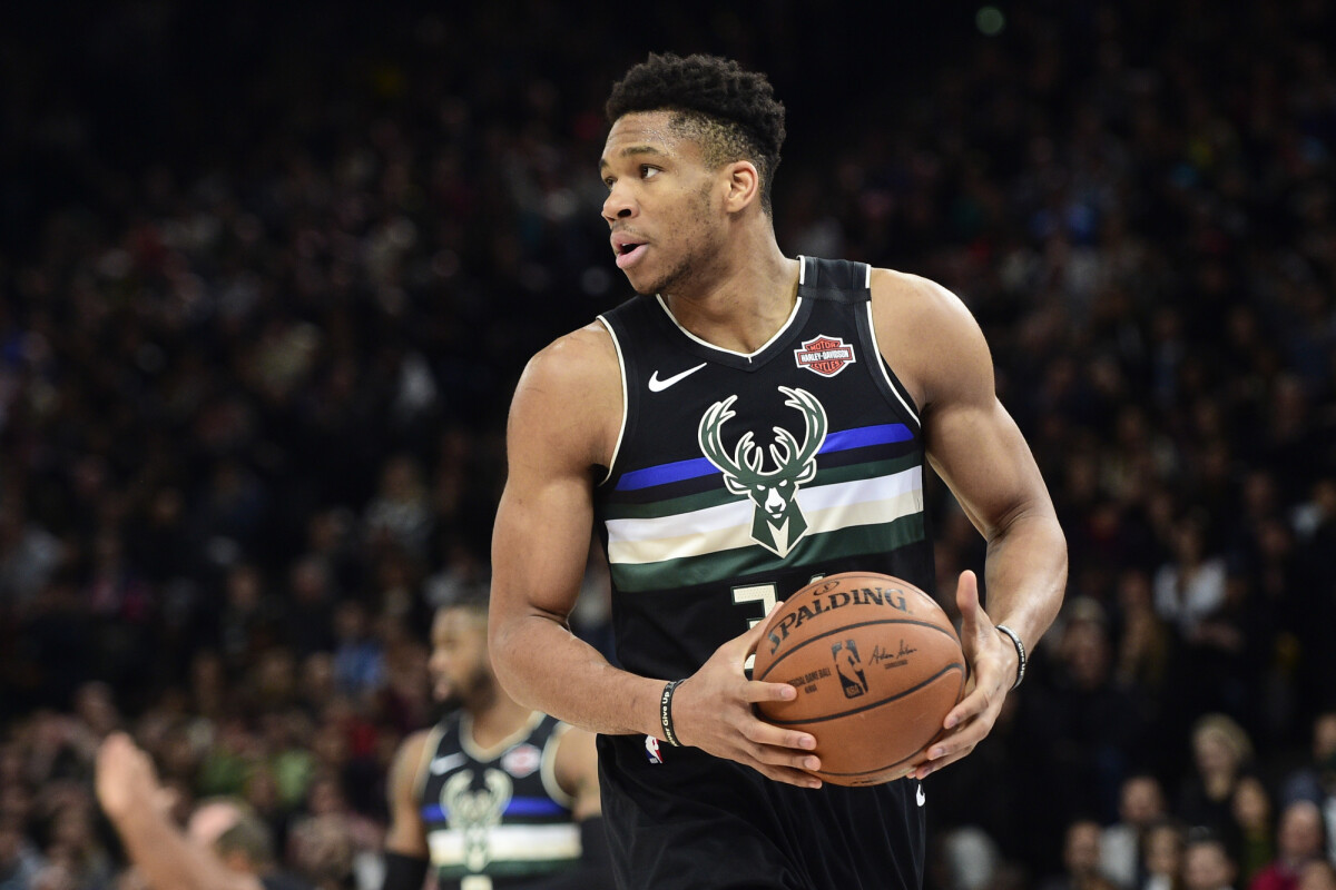 Photo : Giannis Antetokounmpo (Milwaukee Bucks) - Match de NBA Game Paris 2020 entre les Bucks ...