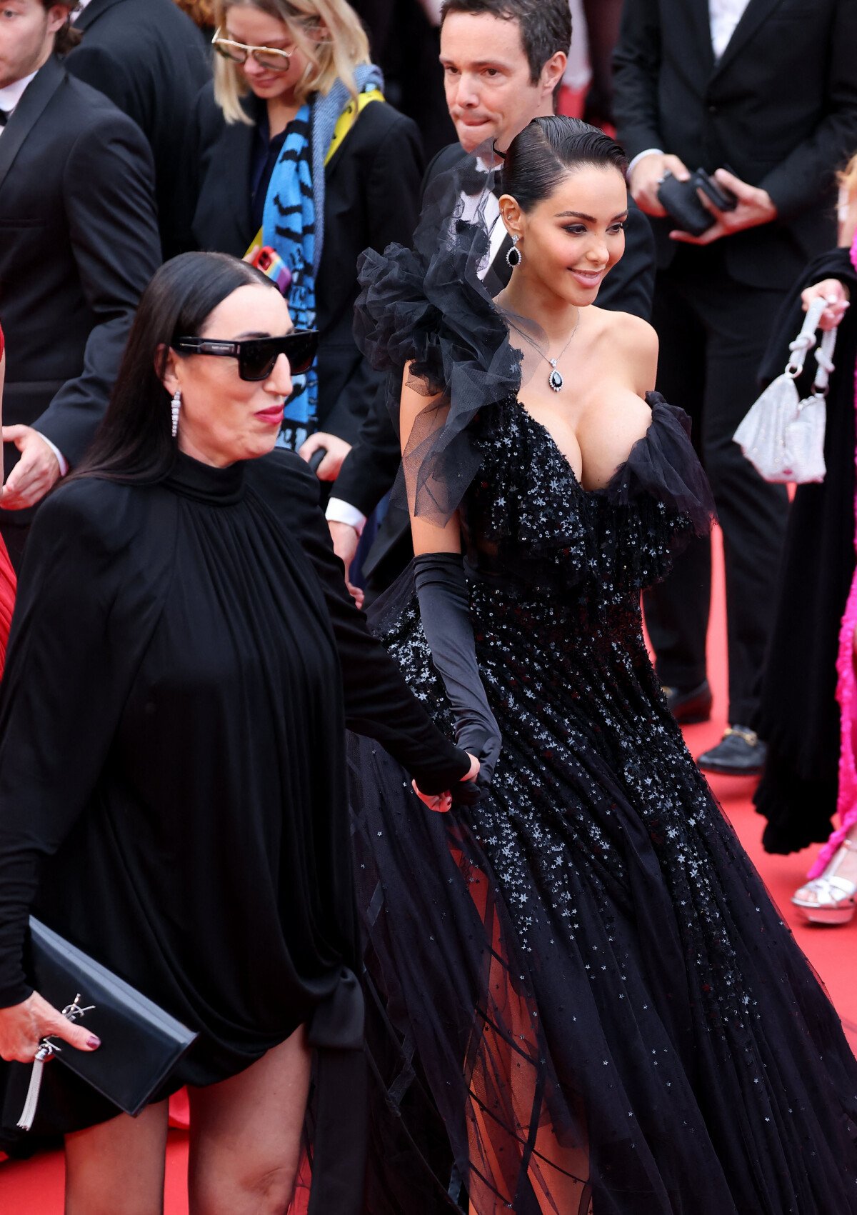 Photo : Rossy de Palma, Nabilla Benattia-Vergara - Montée des marches du film « Killers of the ...
