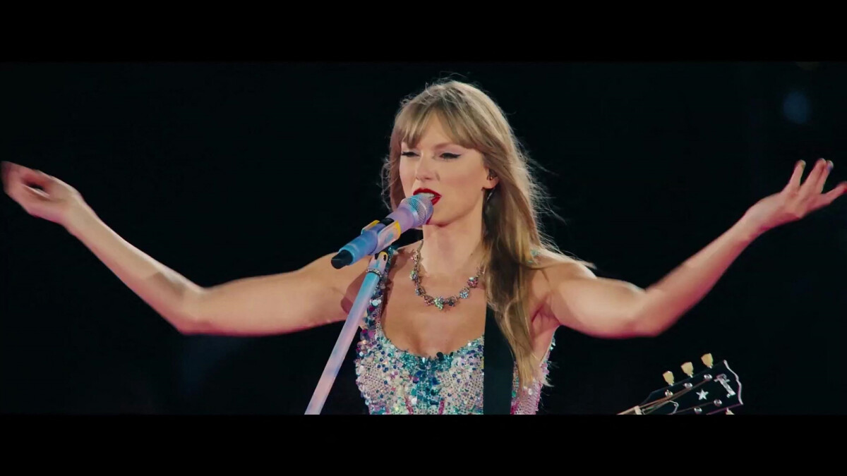 Photo : Taylor Swift bat des records, Taylor Swift obnubile les médias ...