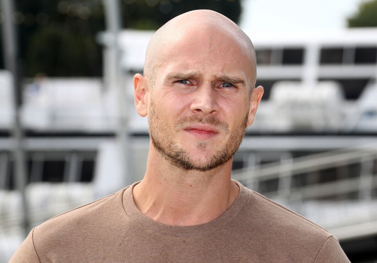 Photo : Nicolas Gob pour le film " Sous la peau " pose à l'occasion du ...