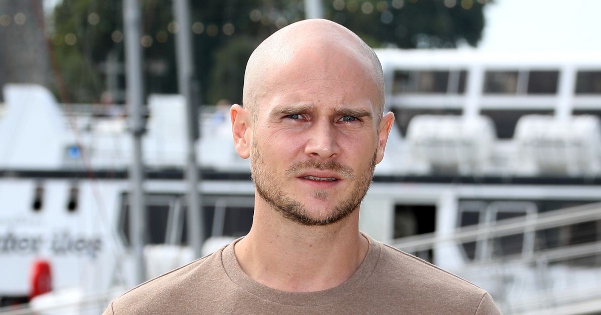 Nicolas Gob pour le film Sous la peau pose à l'occasion du vingtième ...