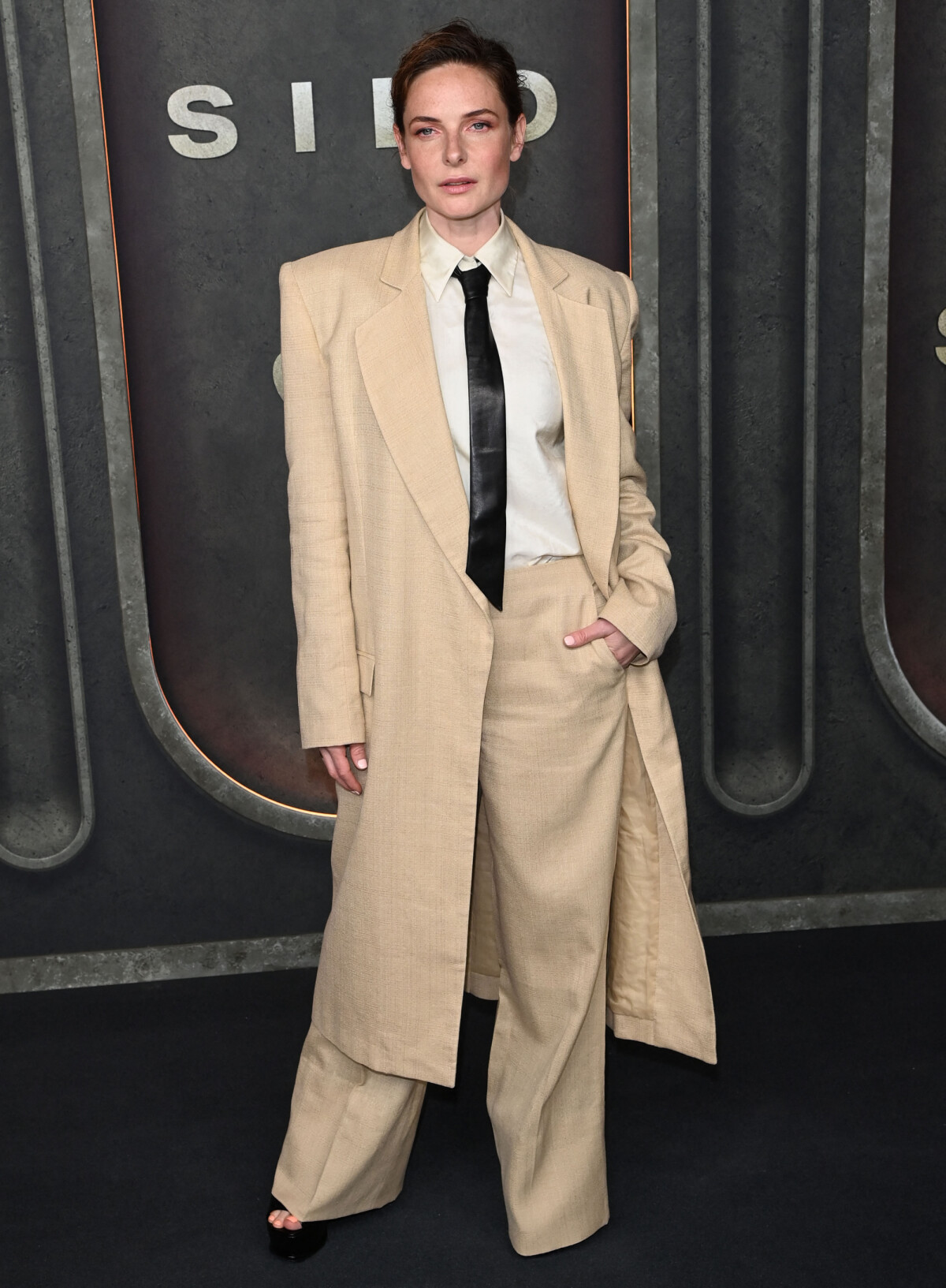 Photo : Rebecca Ferguson à la première du film "Silo" à Londres, le 25 ...