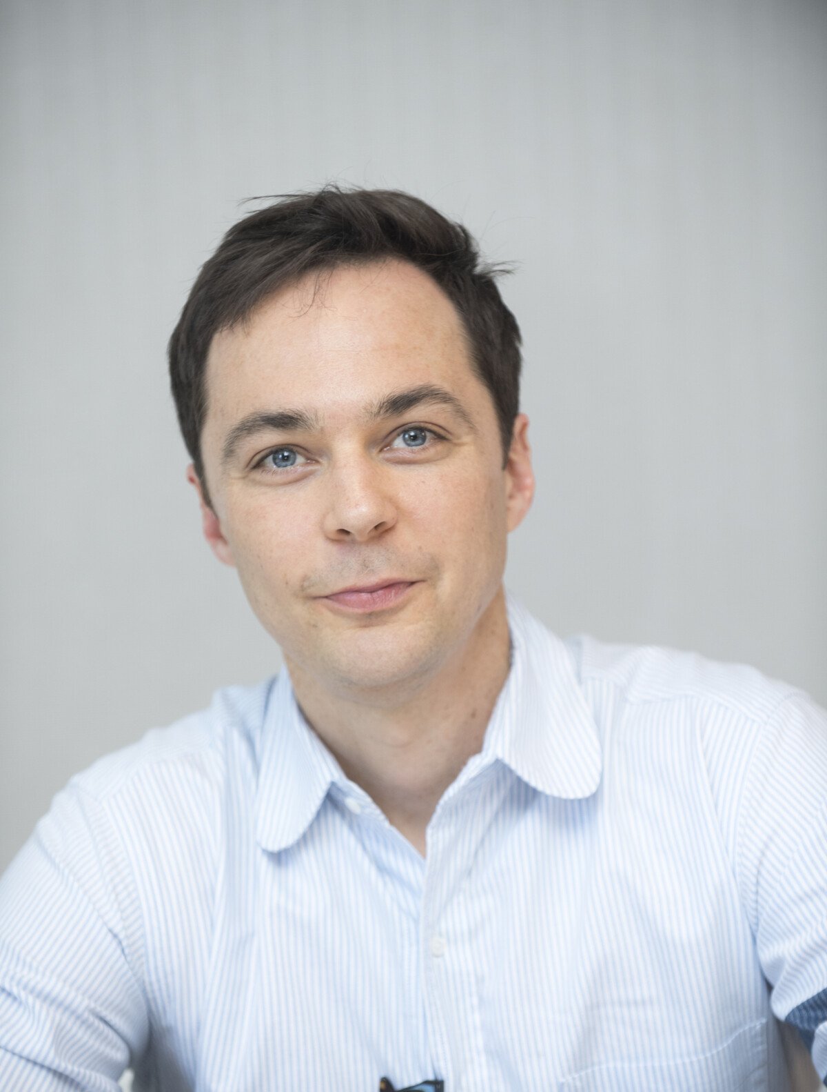 Photo : Jim Parsons à la conférence de presse pour "The Big Bang Theory ...