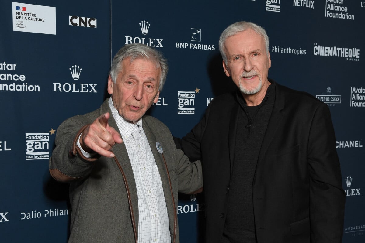 Photo : Costa-Gavras, James Cameron lors du vernissage de l’exposition ...
