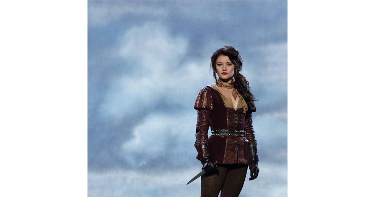 Once Upon a Time saison 3 : Emilie de Ravin sur une photo promo - Purebreak