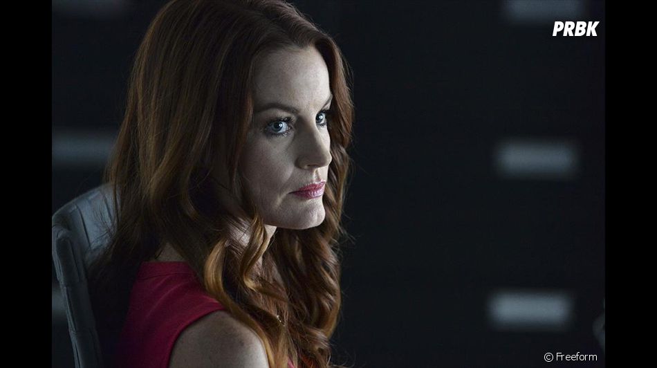 Pretty Little Liars saison 7 : Ashley Marin est-elle A.D. ? - Purebreak