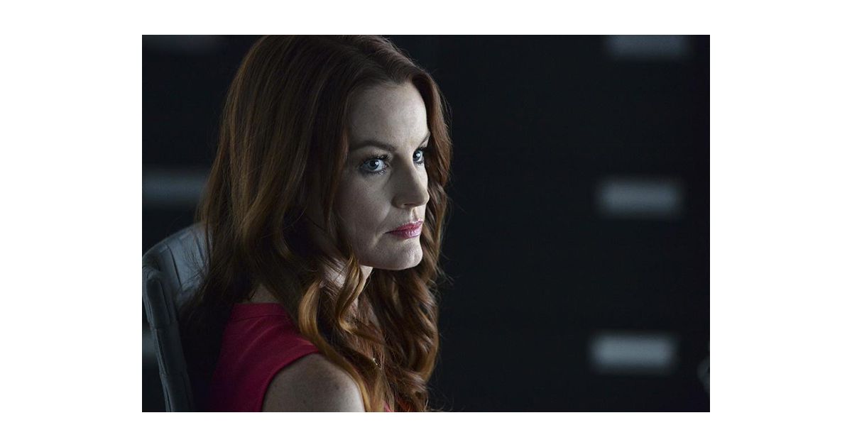 Pretty Little Liars saison 7 : Ashley Marin est-elle A.D. ? - Purebreak