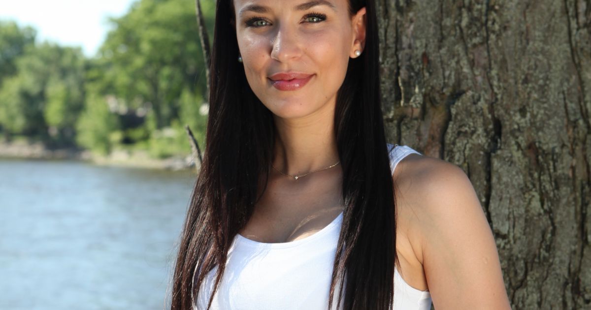 Julie Ricci (Friends Trip 3) se confie en interview pour PRBK - Purebreak