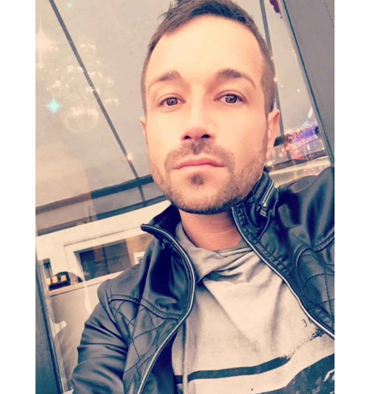Photo : Loana : son ex Phil Storm a failli mourir d'un AVC. - PureBreak Photo : Loana : son ex Phil Storm a failli mourir d'un AVC. - PureBreak