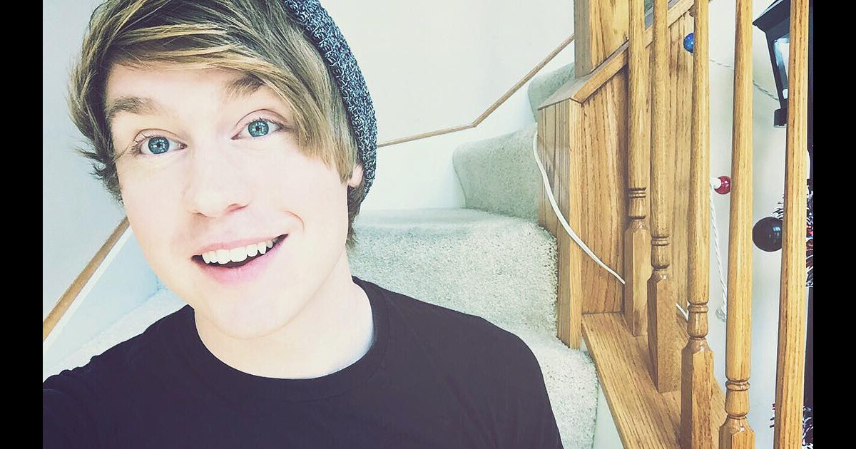 Austin Jones accusé de pédopornographie : l'ex-youtubeur a été condamné ...