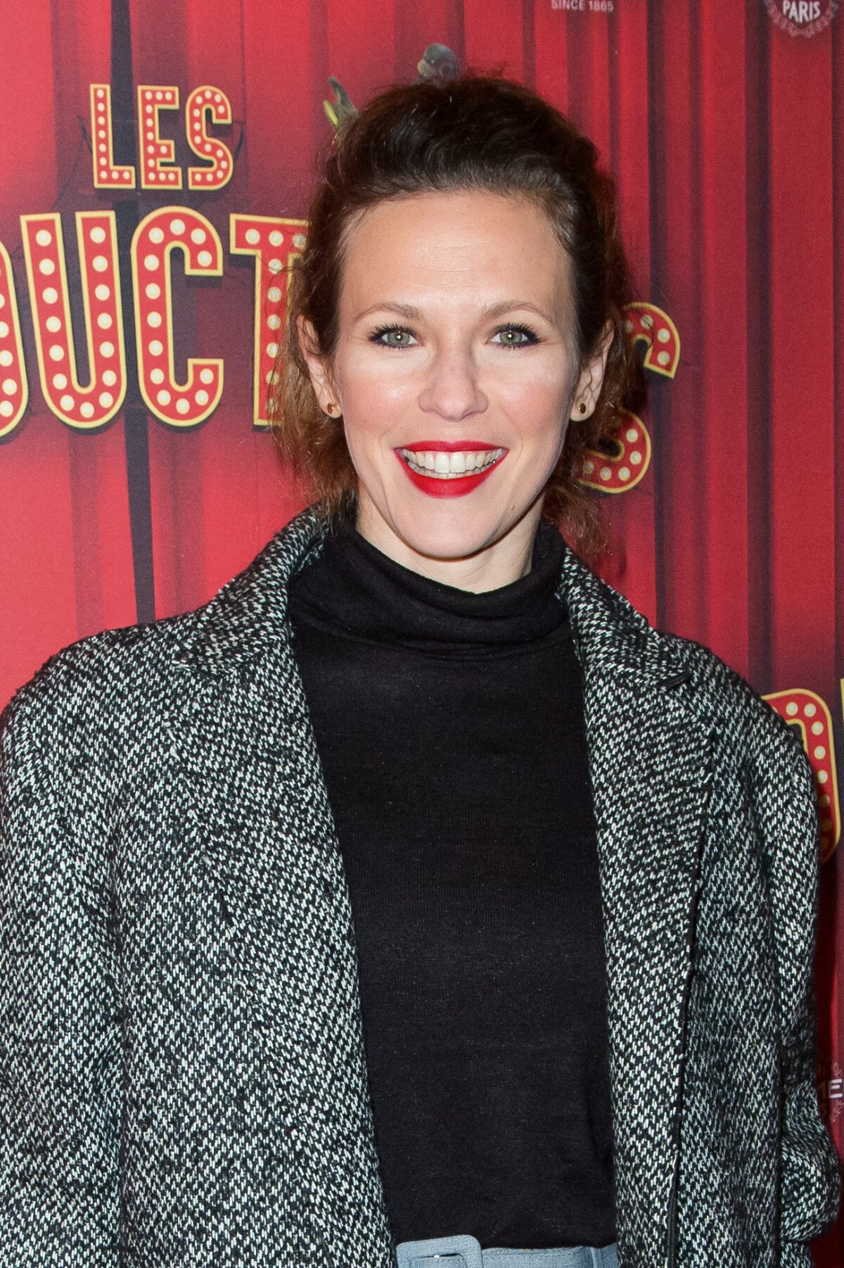 Photo : Lorie, la chanteuse culte de notre jeunesse (et de tous les ...