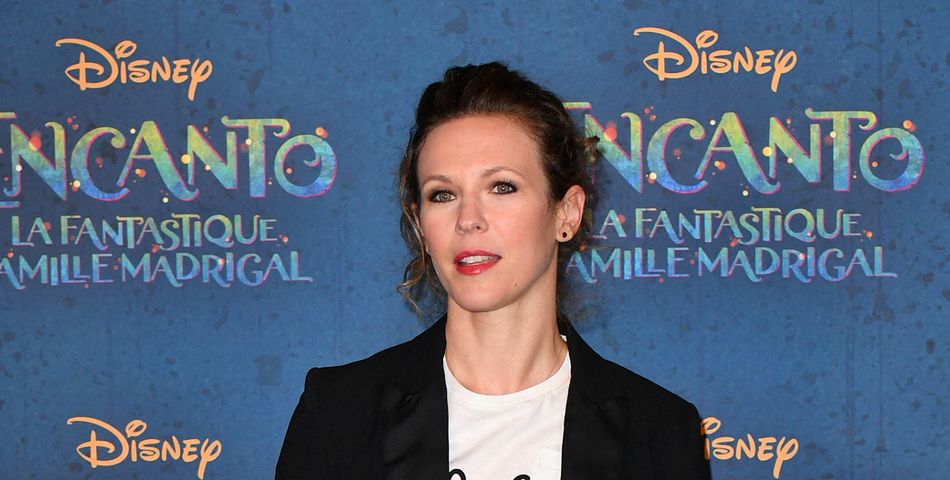 Lorie Pester - Avant-première du film Encanto de Disney au Grand Rex à ...