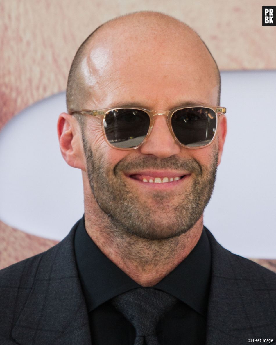 En eaux (très) troubles présente son impressionnant trailer : Jason ...