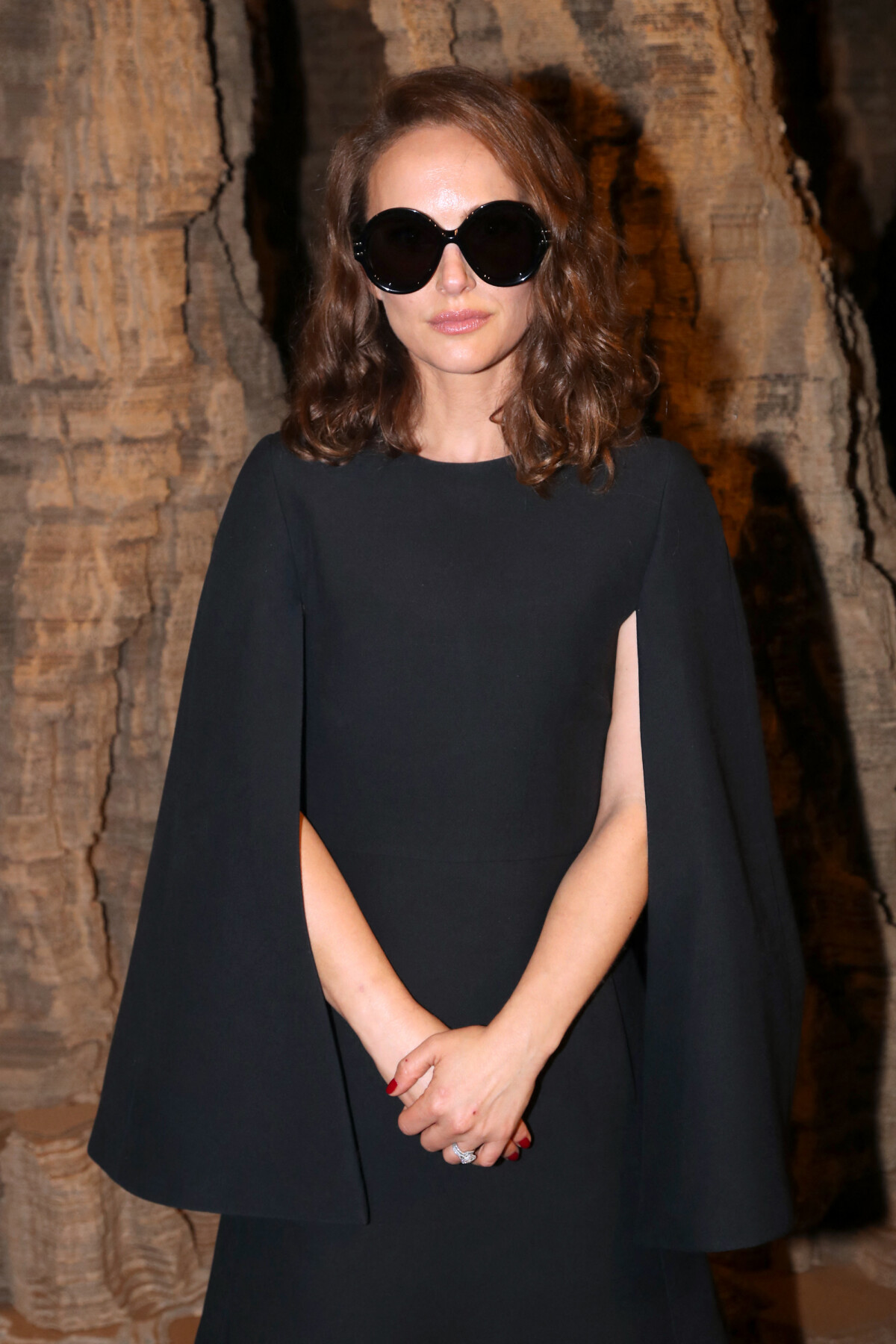 Photo : Natalie Portman - Font Row du défilé Dior Collection Femme Prêt ... Photo : Natalie Portman - Font Row du défilé Dior Collection Femme Prêt ...