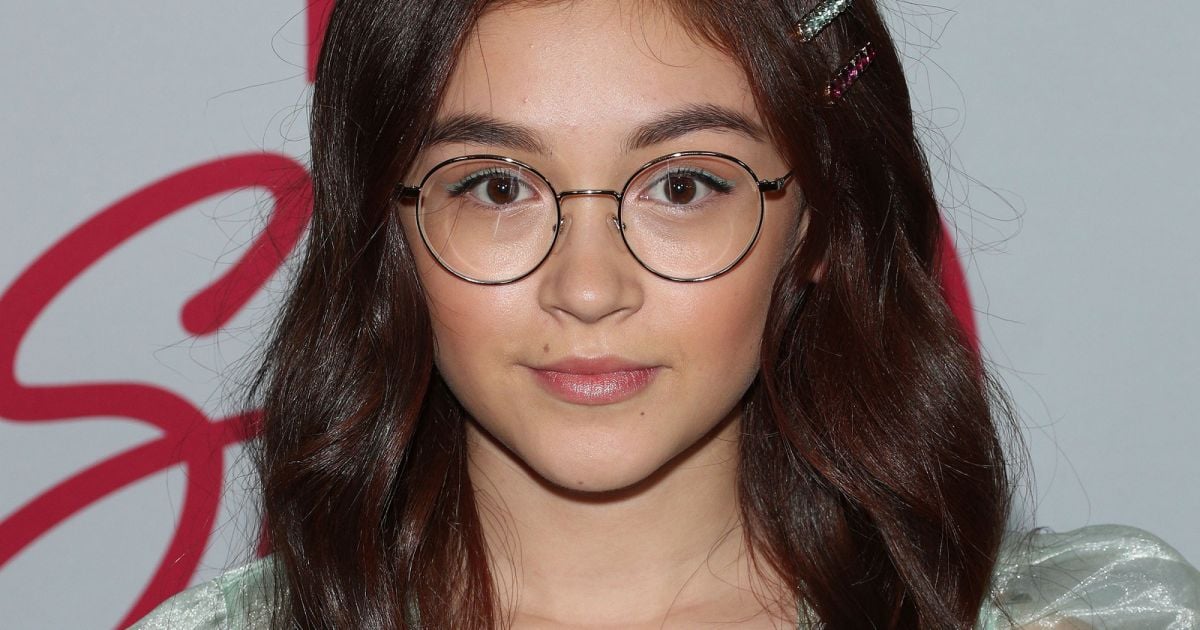 Anna Cathcart - Première du film Let It Snow à Los Angeles. Le 4 ...