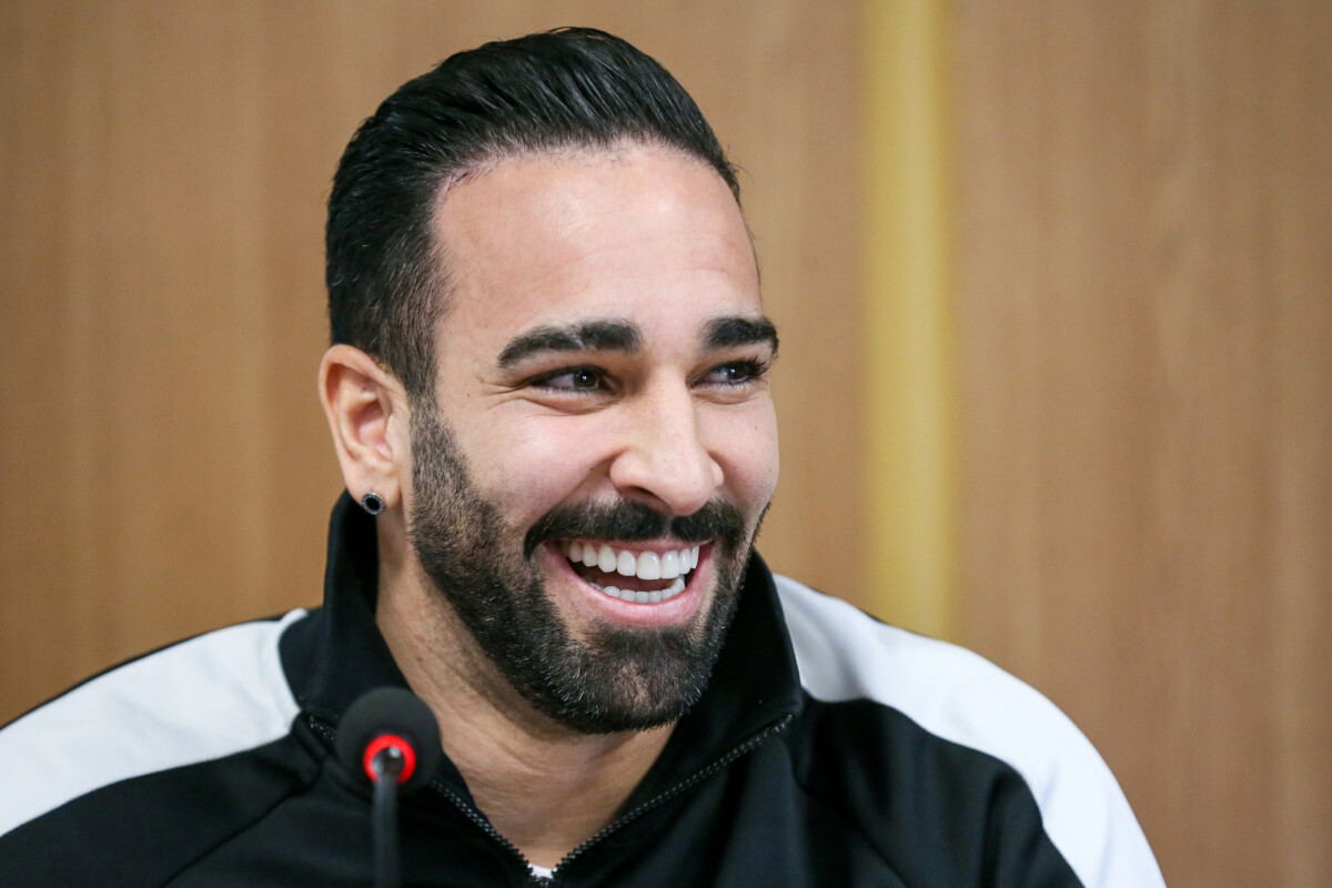 Photo : Info - Adil Rami revient en France et signe à Troyes - Le ...