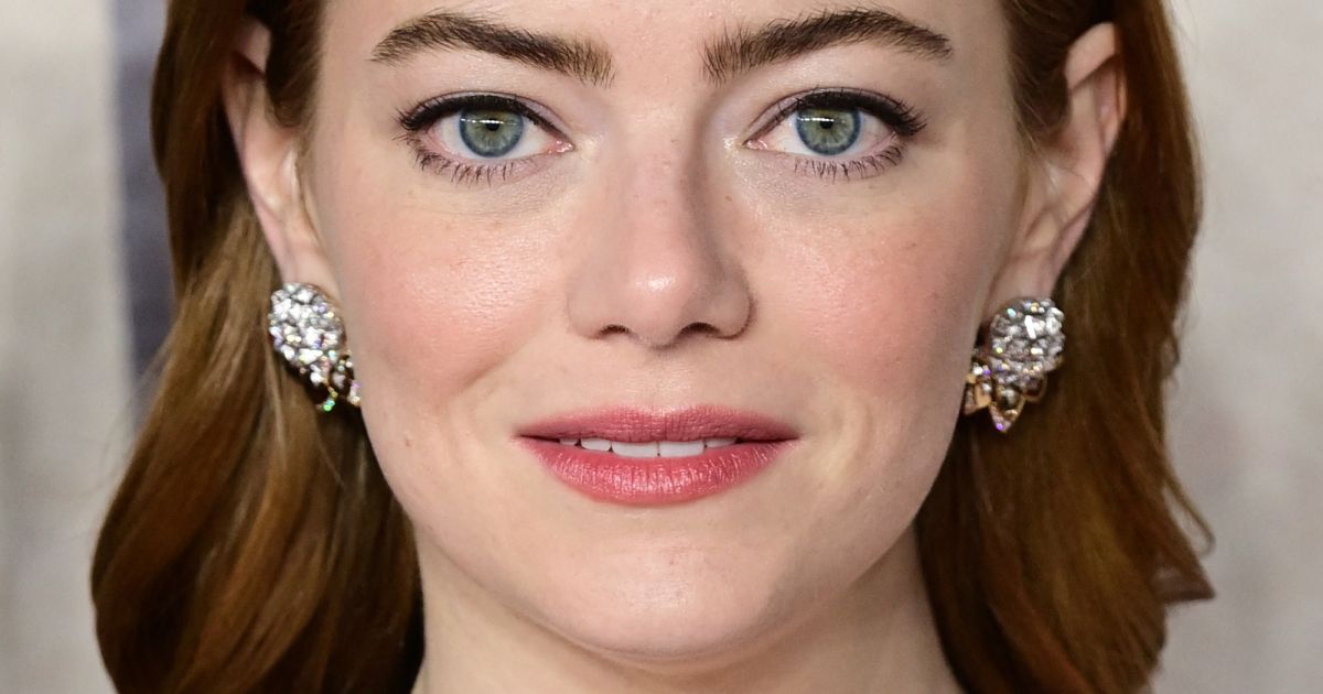 Emma Stone à la première du film Poor Things (Pauvres Créatures) au ...