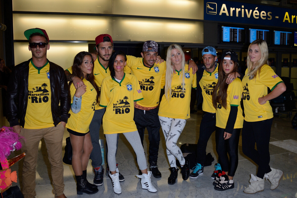 Photo : Micha, Kim, Kelly, Romain, Julien, Jessica, Paga, Stephanie et ...