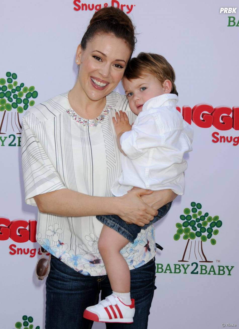 Alyssa Milano et son fils Milo Thomas. - Purebreak