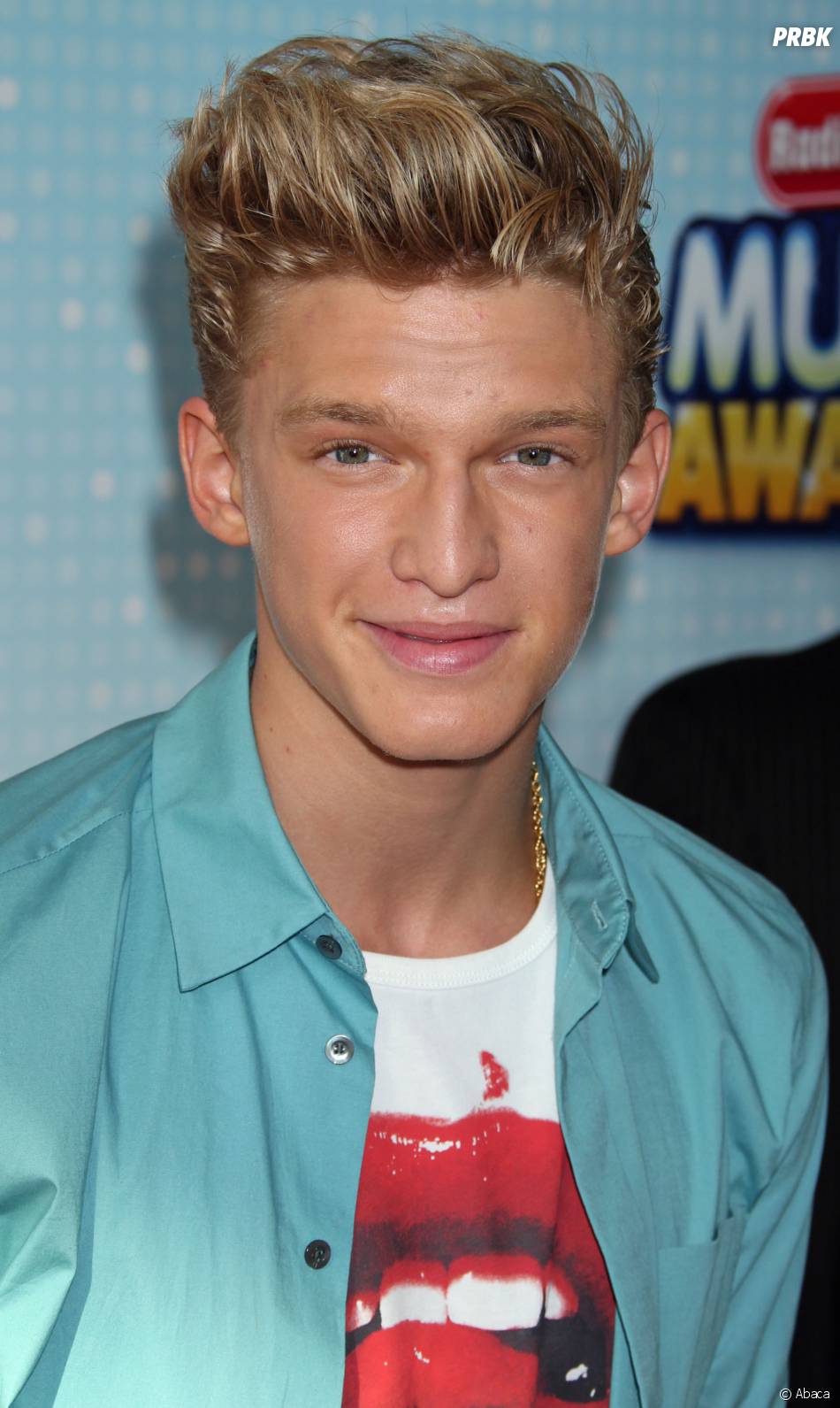 Cody Simpson aux Radio Disney Music Awards 2013 - Purebreak