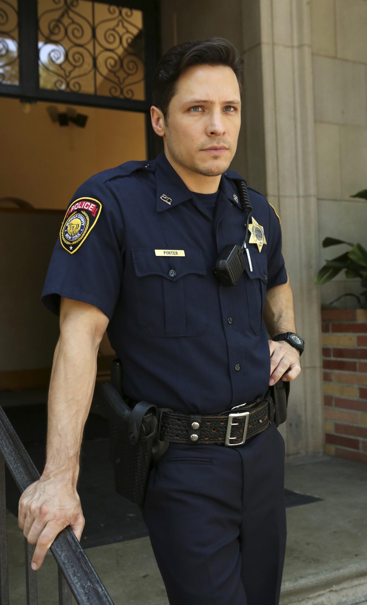 Photo : Revenge saison 4, épisode 4 : Nick Wechsler sur une photo ...