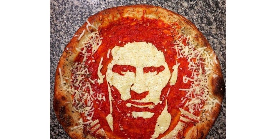 Lionel Messi : son portrait sur une pizza par la pizzaiolo Domenico ...