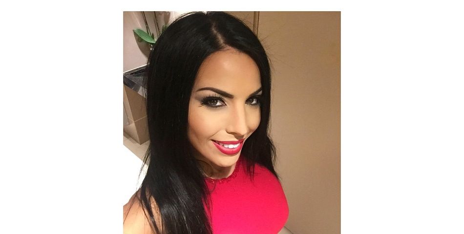 Siham Bengoua avant la soirée Top Model Belgium 2015, le 10 mai 2015 ...