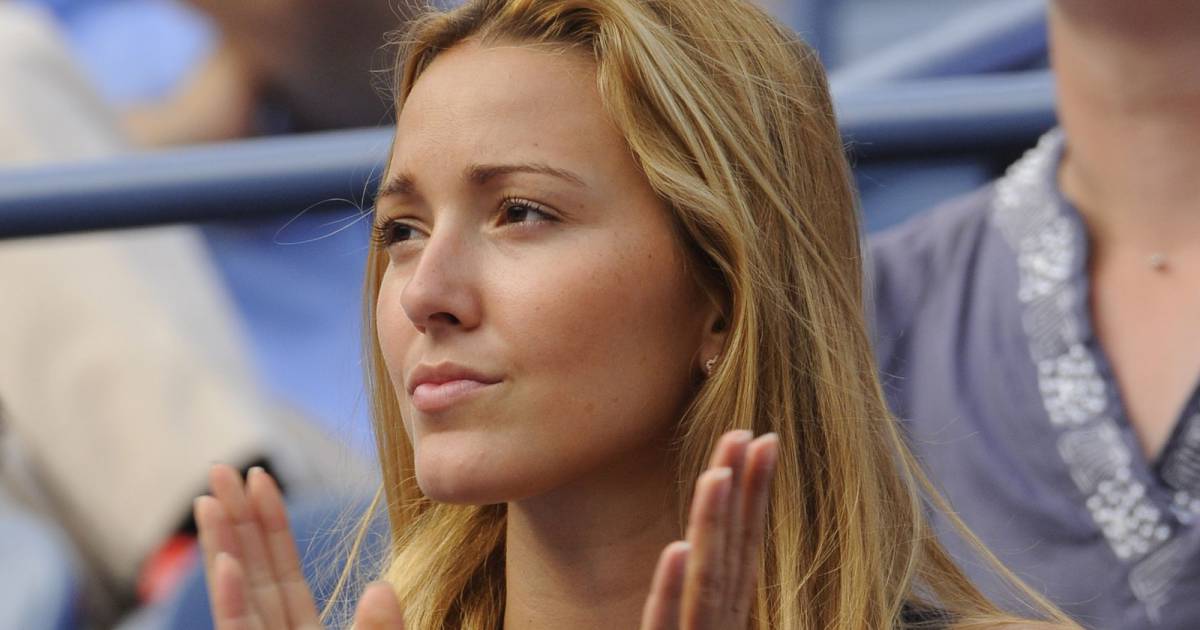 Novak Djokovic : sa femme Jelena Ristic dans les gradins - Purebreak Novak Djokovic : sa femme Jelena Ristic dans les gradins - Purebreak