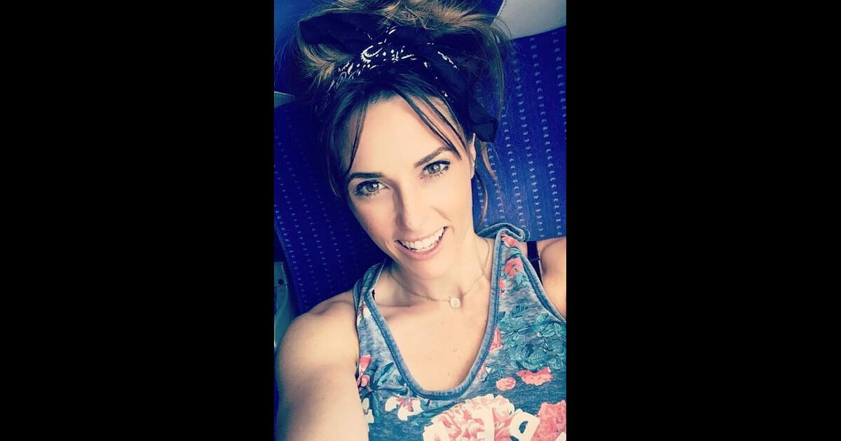 Capucine Anav dans la série En Coloc : l'affiche et la date de diffusion dévoilées - PureBreak