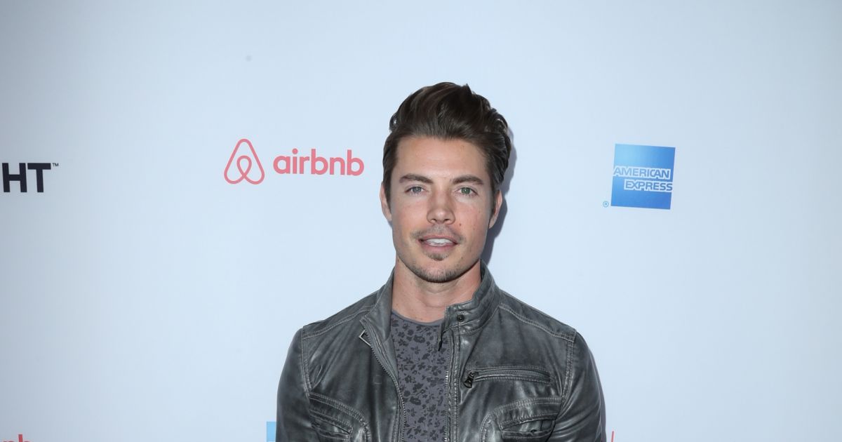 Josh Henderson lors d'une avant-première - Purebreak