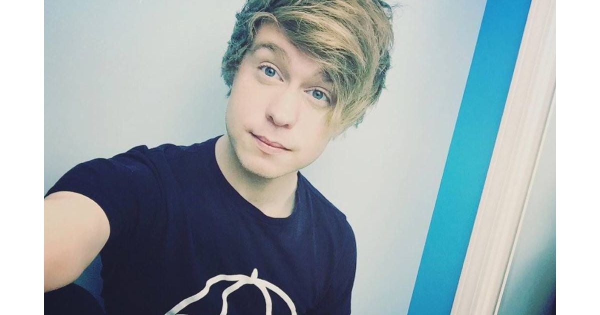 Austin Jones plaide coupable pour pornographie pédophile : 20 ans de ...
