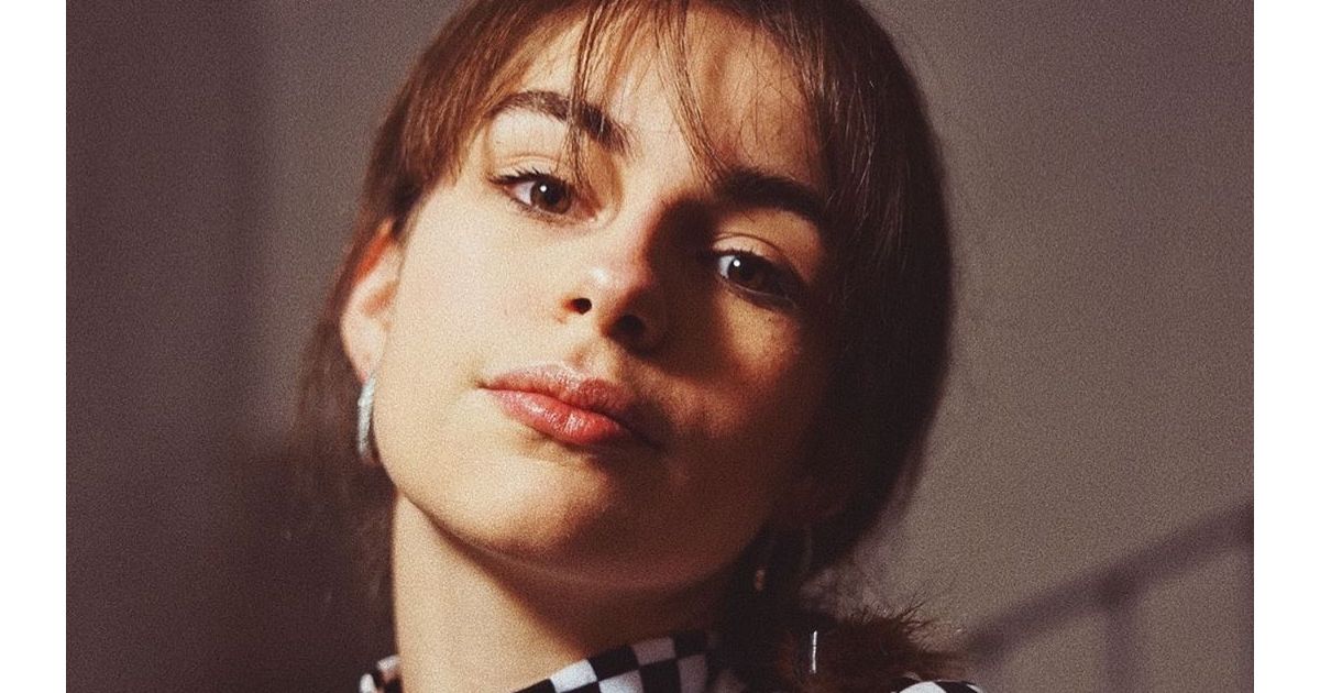 Adèle Castillon harcelée à l'école, elle répond à ses harceleurs : "Je ...