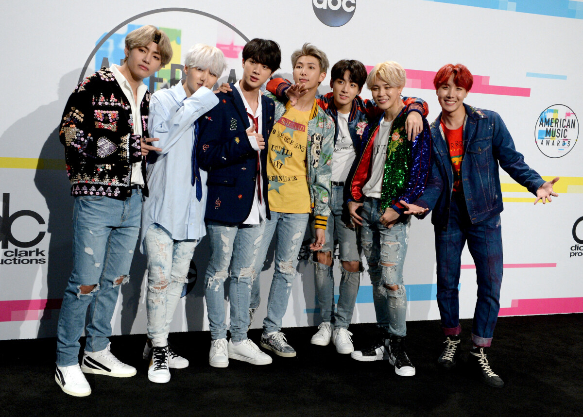 Vidéo : BTS : voilà pourquoi les chanteurs du groupe de K-Pop, aussi ...