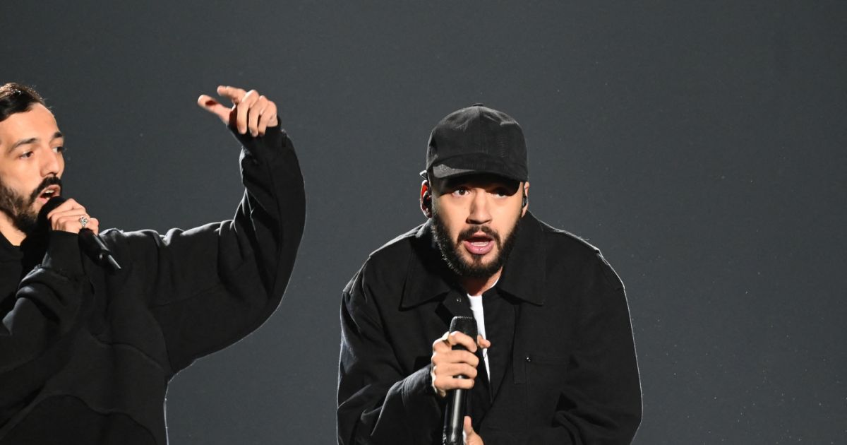 Bigflo et Oli lors de la 38ème cérémonie des Victoires de la musique à ...