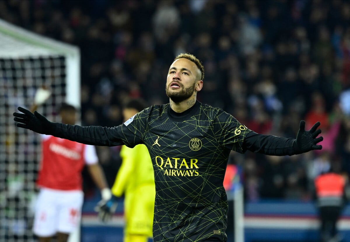 Photo : Neymar Jr ( 10 - PSG ) célèbre son but - Match de Ligue 1 Uber Eats "PSG - Reims (1-1 ...