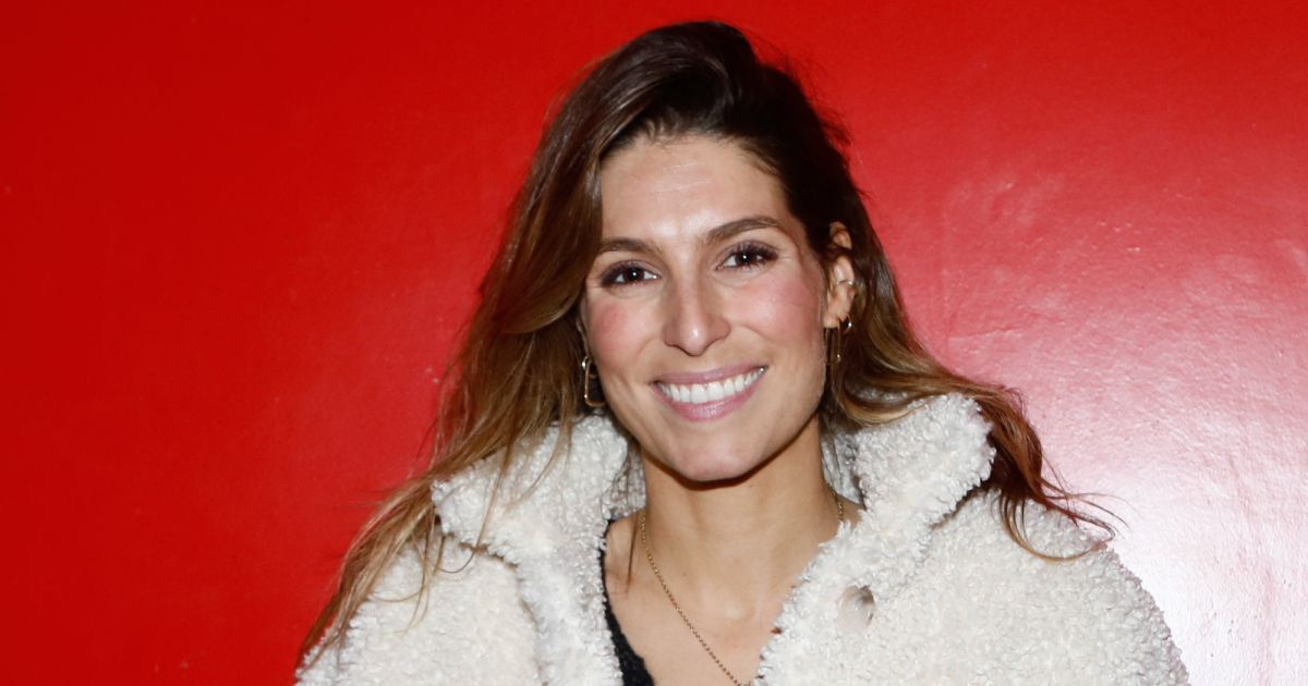 Exclusif - Laury Thilleman (Miss France 2011) - Aftershow du concert de ...